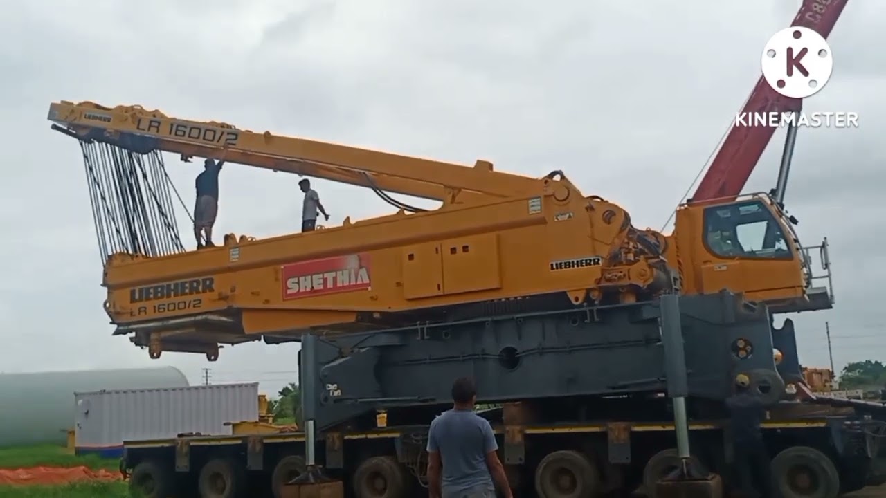 Liebherr LR1600/2 crane - YouTube
