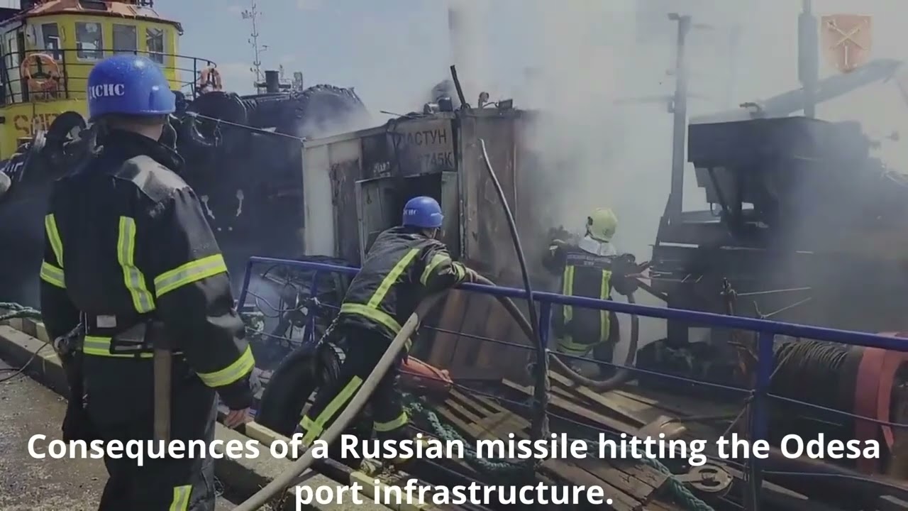 Russian armored column was targeted & destroyed by Ukrainian 54th ...