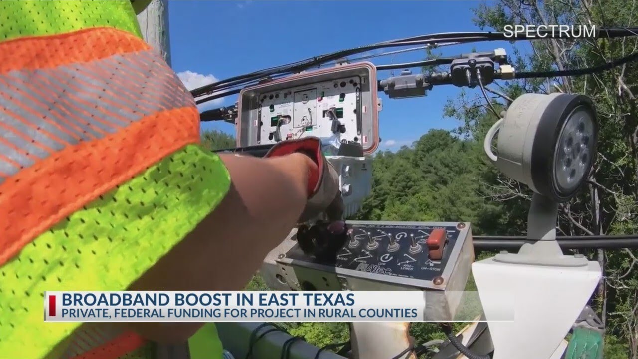 Spectrum is expanding rural broadband in East Texas - YouTube