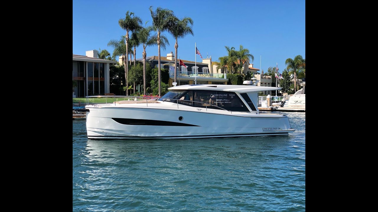 Greenline 39 Hybrid Power Boat Walk-thru video 2020 - YouTube