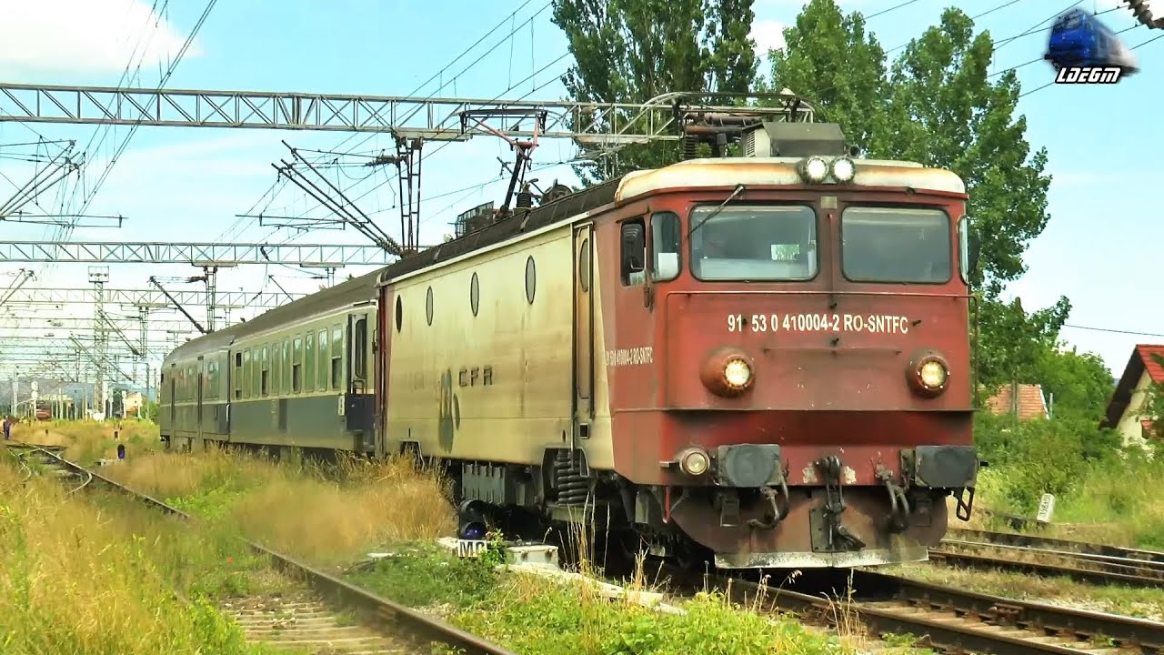Trenuri de Călători in Gara Teiuș 🚊🚊🚊 Passenger Trains in Teiuș Station ...