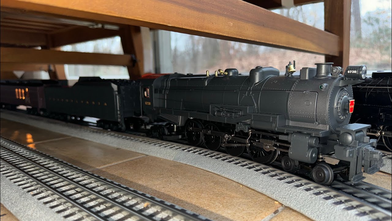O Gauge Pennsylvania Railroad - MTH M1a Mountain #6738 pulling MTH ...
