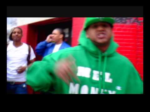 MEL MONEY - NEED HALF MUSIC VIDEO - YouTube