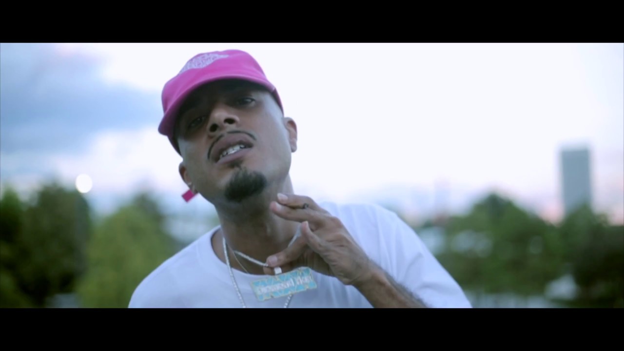 DeeLow Diamond Man "Way 2 Up Feat. Fiend - YouTube