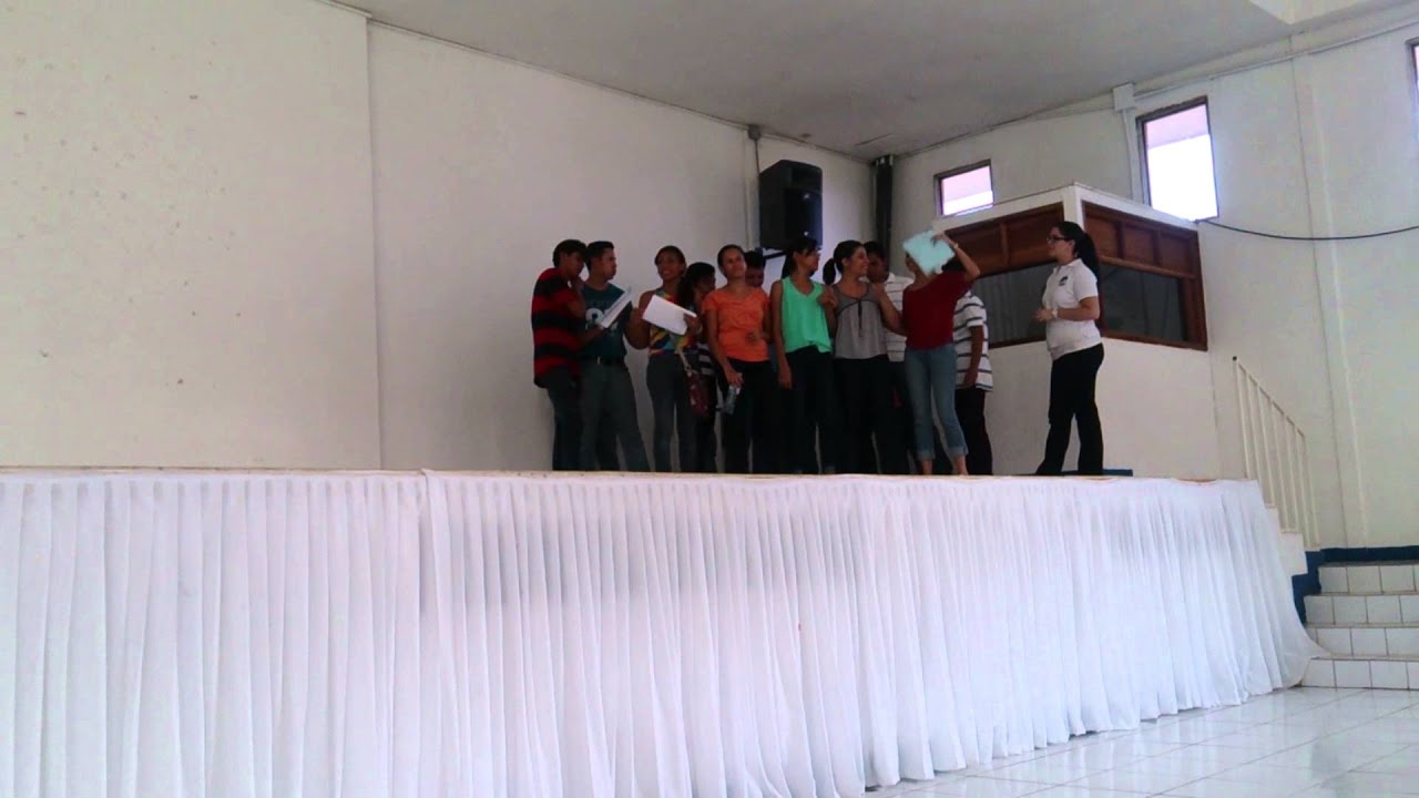 Happy versión UCC-LEON - YouTube