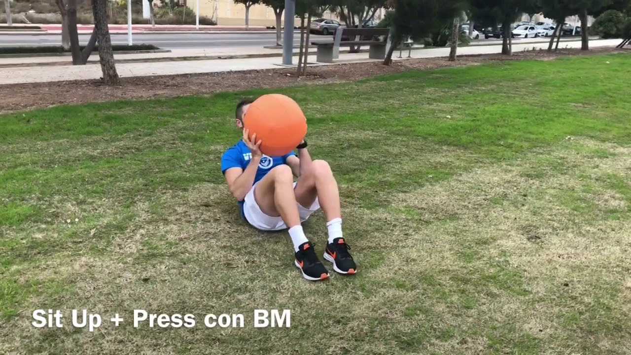 Sit Up + Press con BM - YouTube