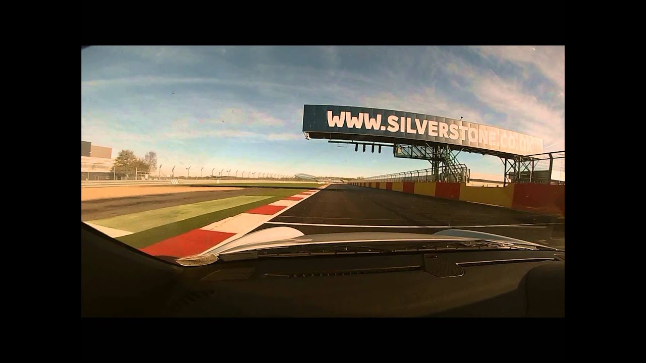Porsche GT3 - Silverstone GP Circuit - One Complete Lap - YouTube