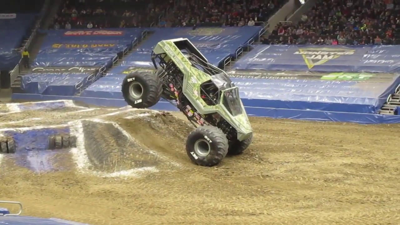 Monster Jam at Milwaukee 1-18-19 night show Kayla Blood in Soldier ...