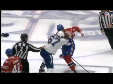 Justin Courtnall vs Geoff Walker - YouTube