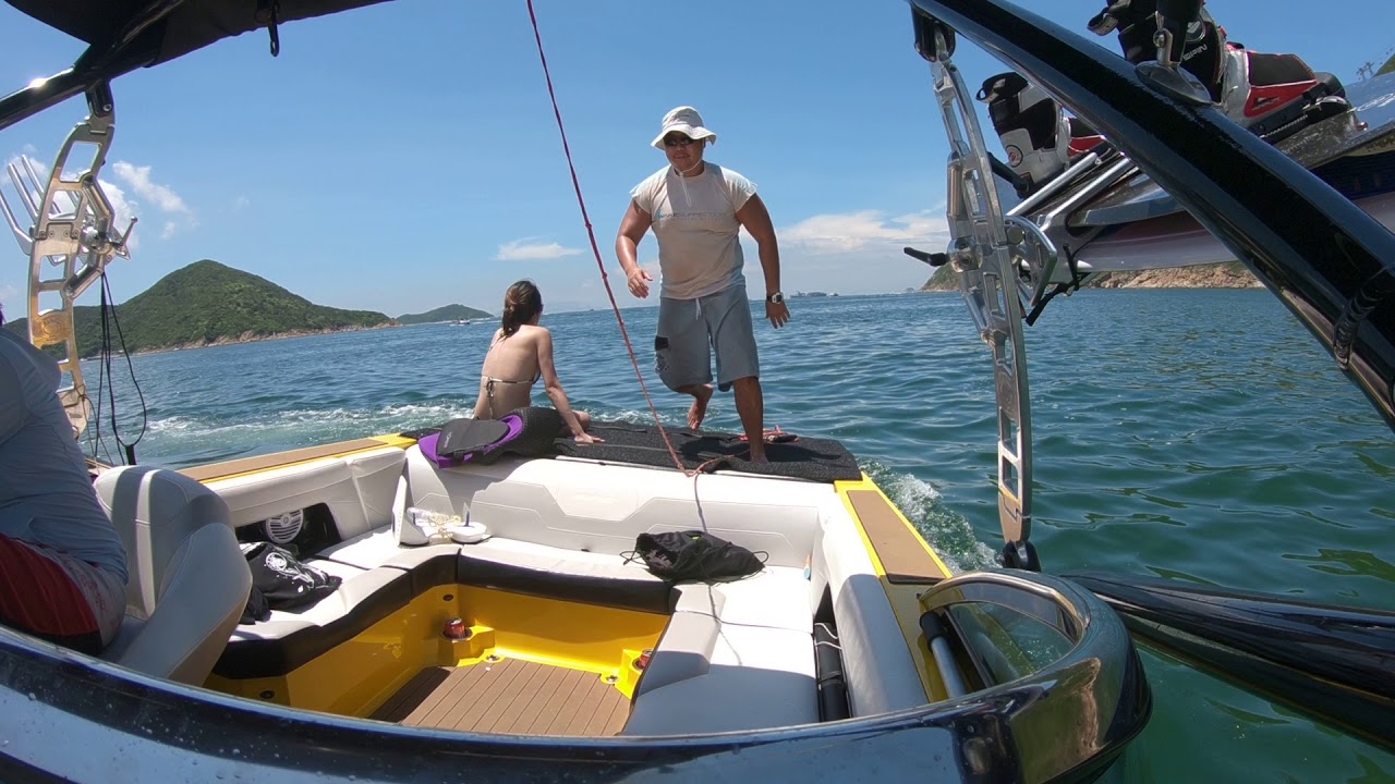 Venus' wakesurf v5 29July2018 - YouTube