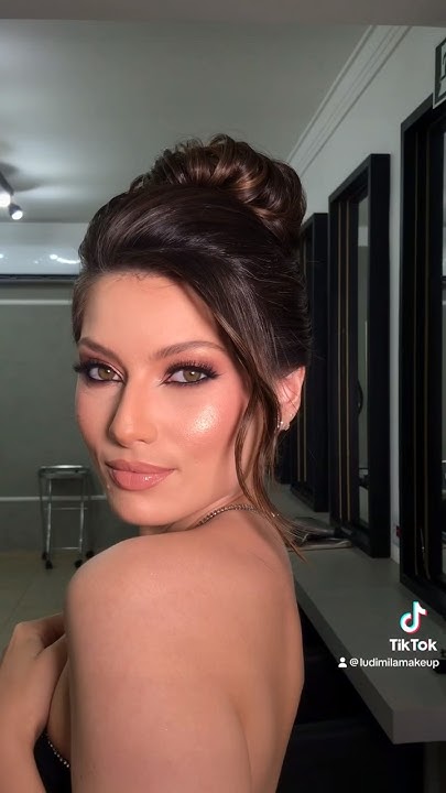 Antes X Depois Produção De Penteado E Maquiagem Me Siga Para Dicas De