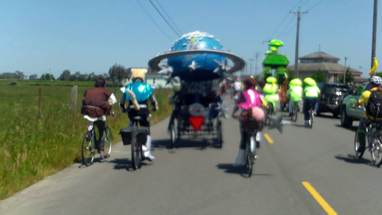 Kinetic Planet Nine in the Arcata Bottoms - YouTube