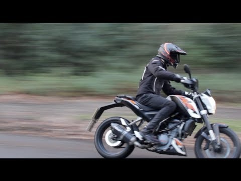 Serhat Durmus - La Câlin  - ktm duke 125 2014