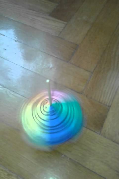 Paper Spinner - YouTube