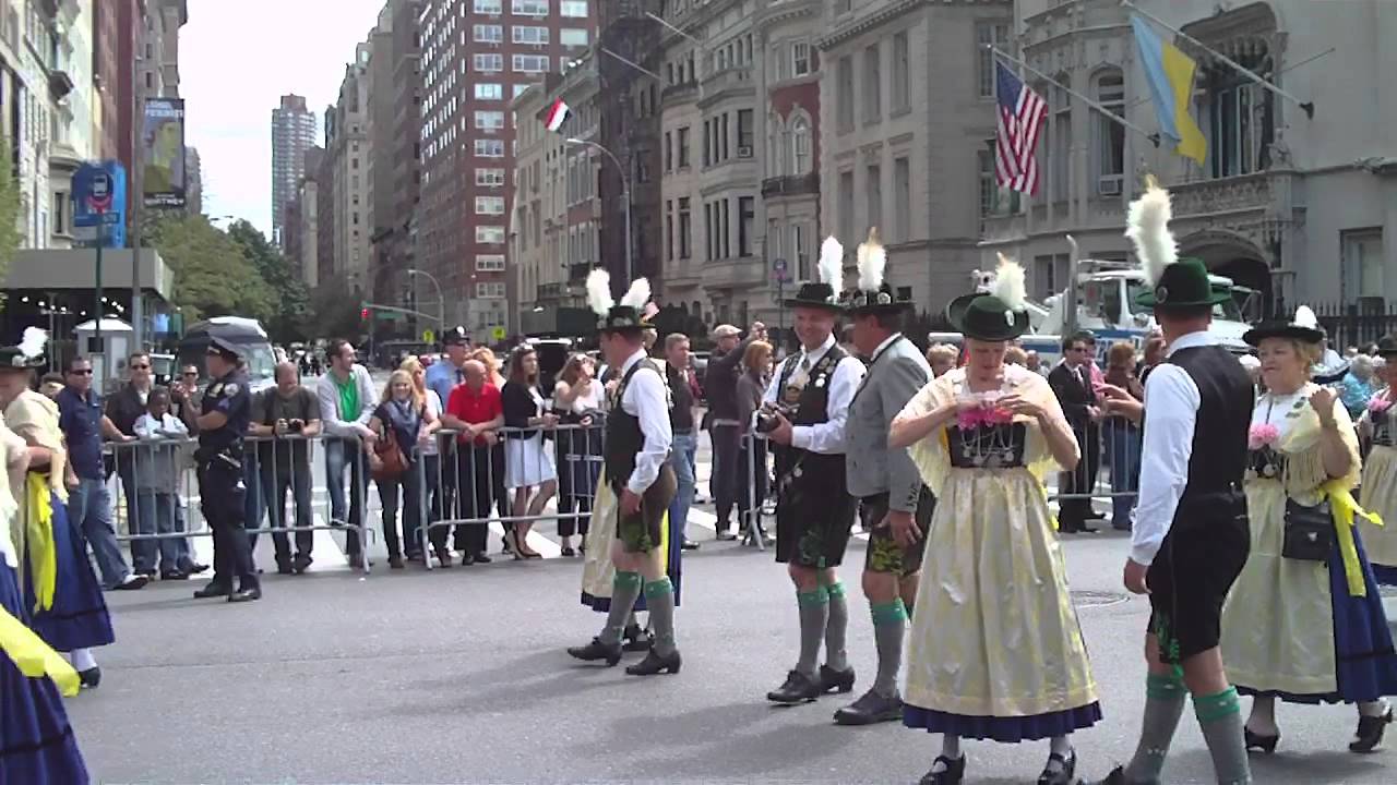 German Steuben Parade, NYC September 2011 - YouTube