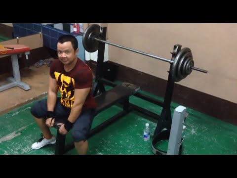 200 lbs. Bench Press 5 x 5 - YouTube