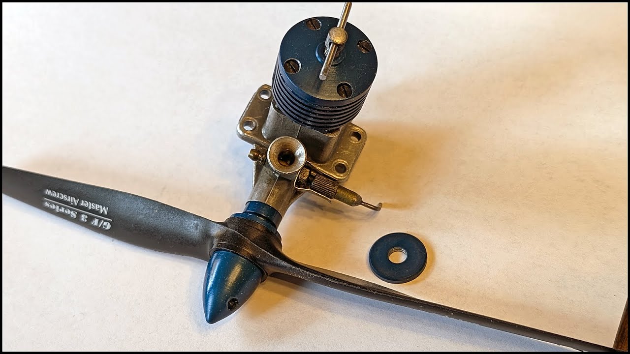 Fok 15 Diesel model airplane engine. First Runs. - YouTube