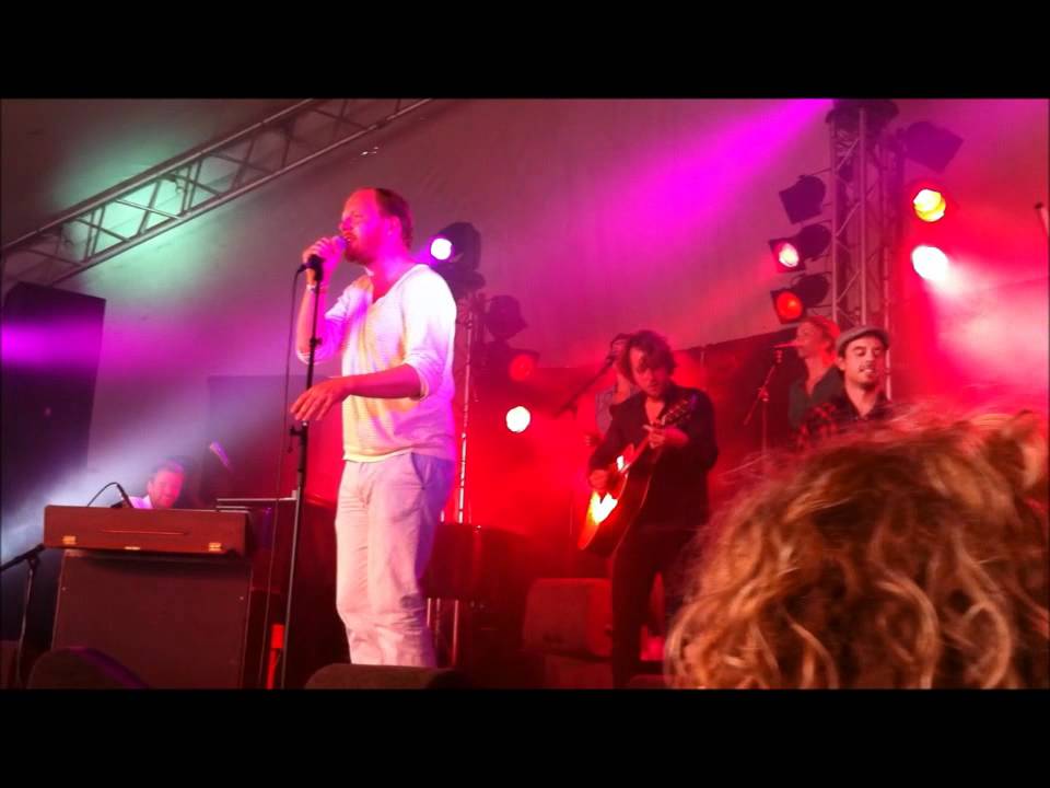 Lowlands 2011 - Happy Camper - YouTube