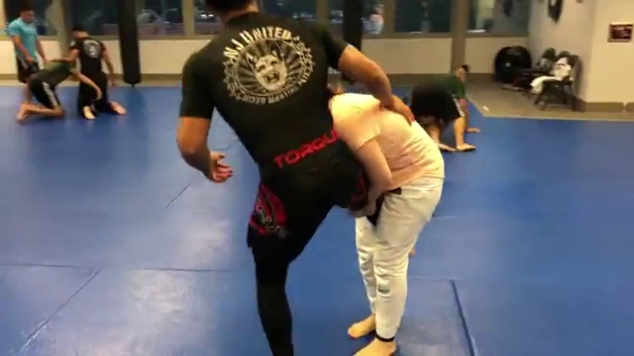 How to Finish A Single Leg Takedown When Opponent Sprawls | NJ United ...