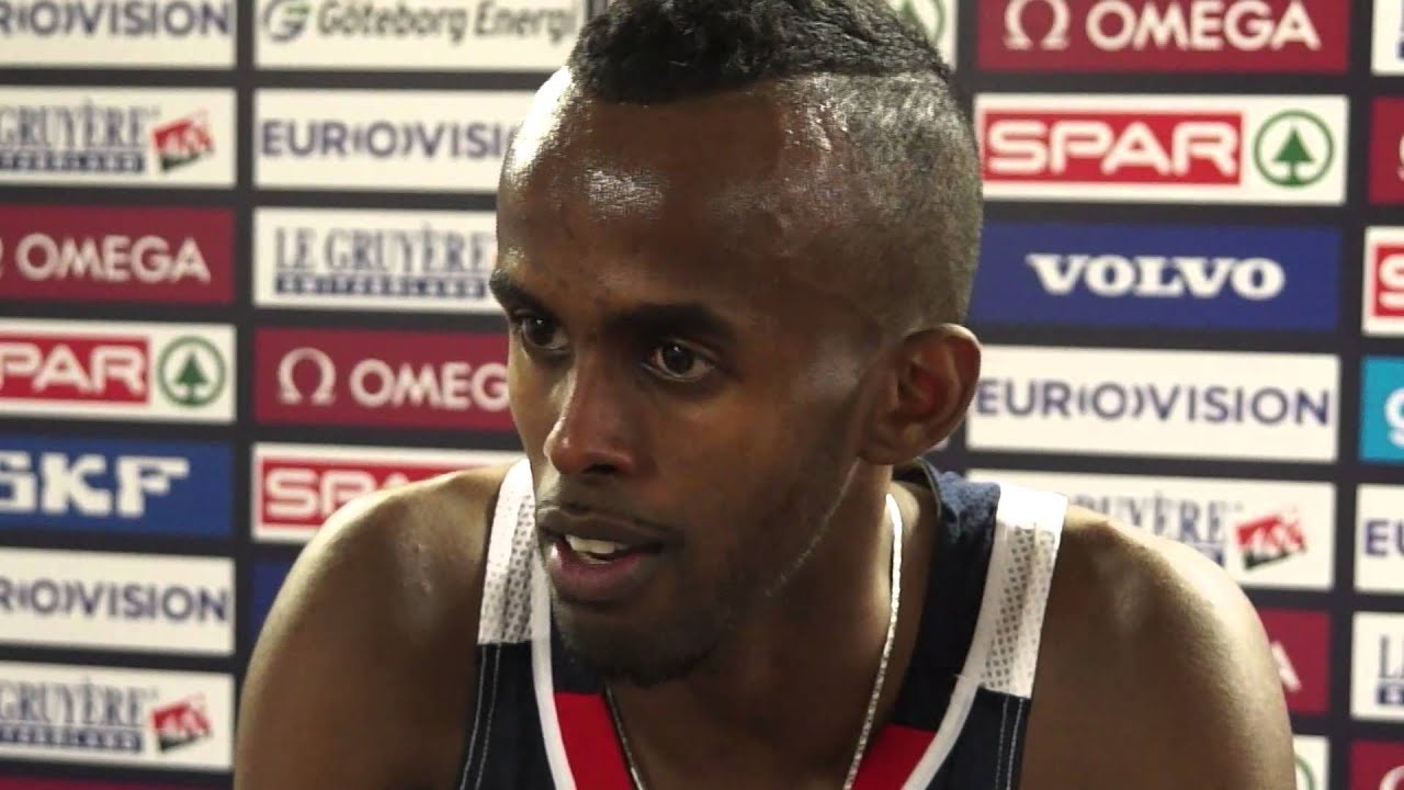 Mohammed Mukhtar after winning bronze in the 800m - YouTube