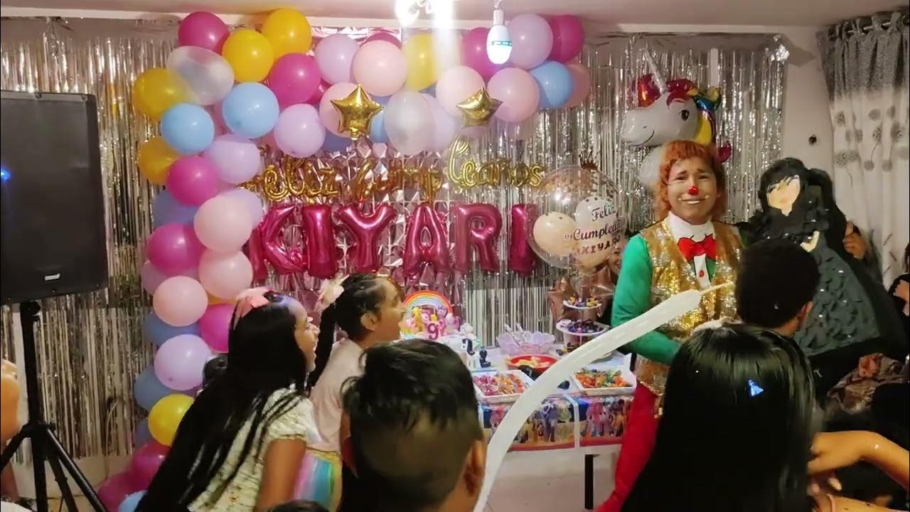 rompe la piñata de Merlina cumpleaños kiyari - YouTube