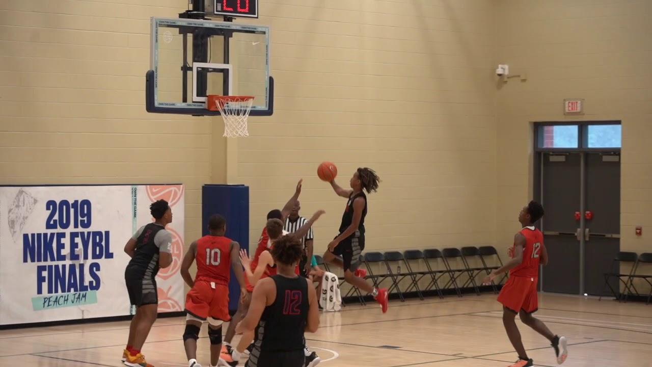 7-10-19 Team CP3 2022 v Each 1 Teach 1 at Nike Peach Jam - YouTube