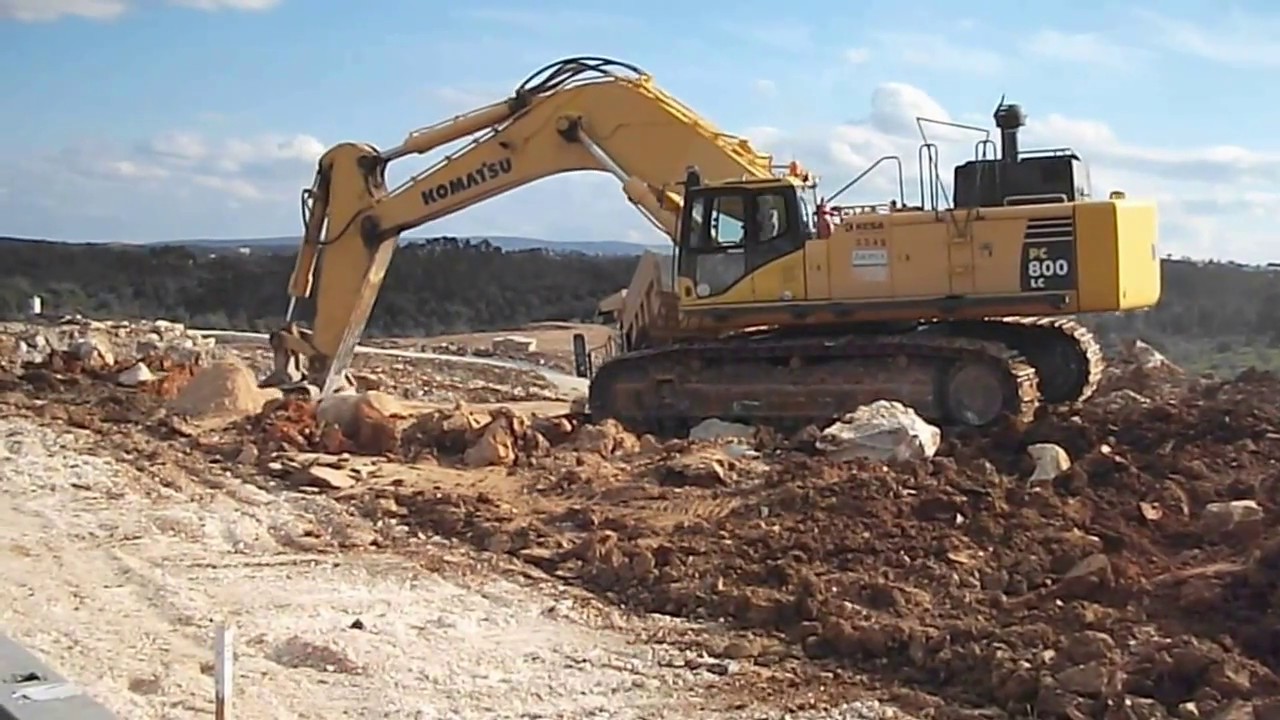 komatsu pc800 - YouTube