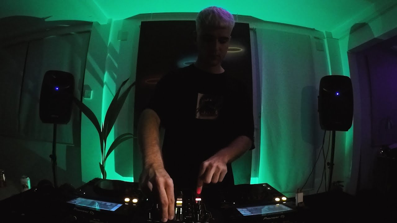 Chico Blanco (Dj Set) #estudioalmaro - YouTube