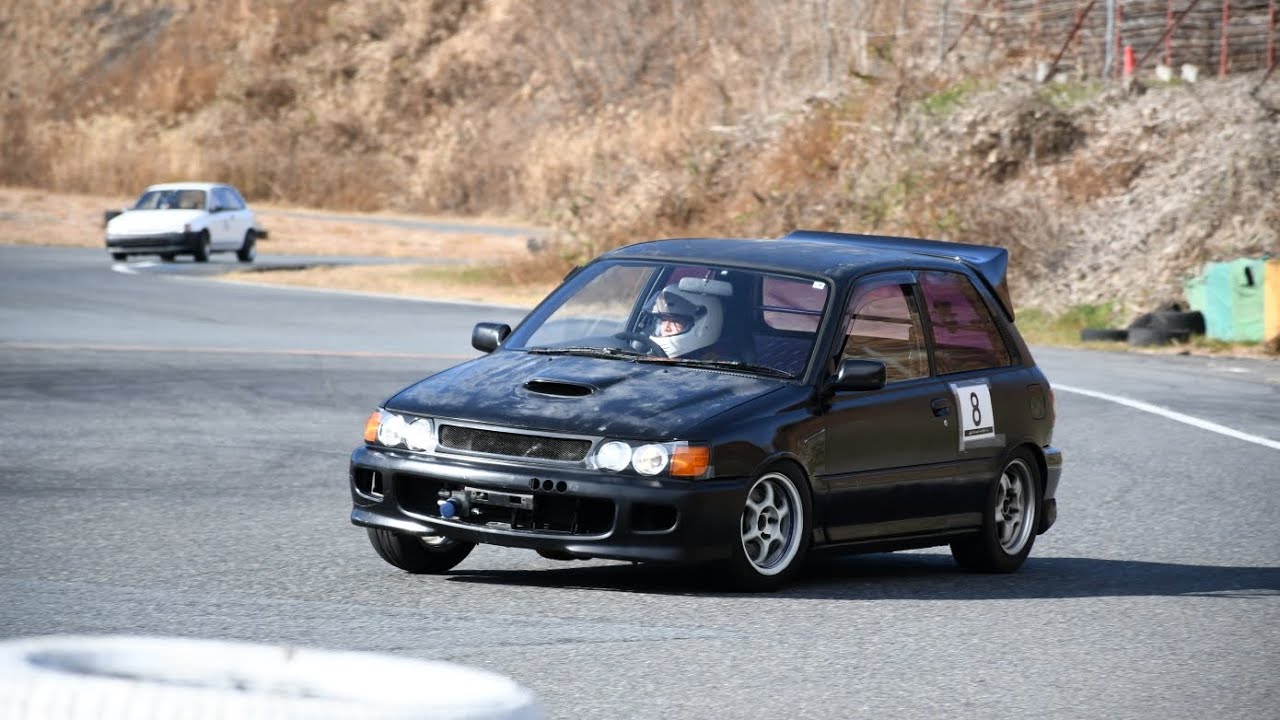 20221224 本庄サーキット 46.940 EP82スターレット - YouTube