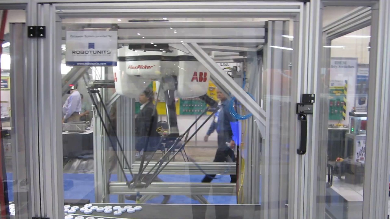 Robotunits aluminum extrusion frame in action - YouTube
