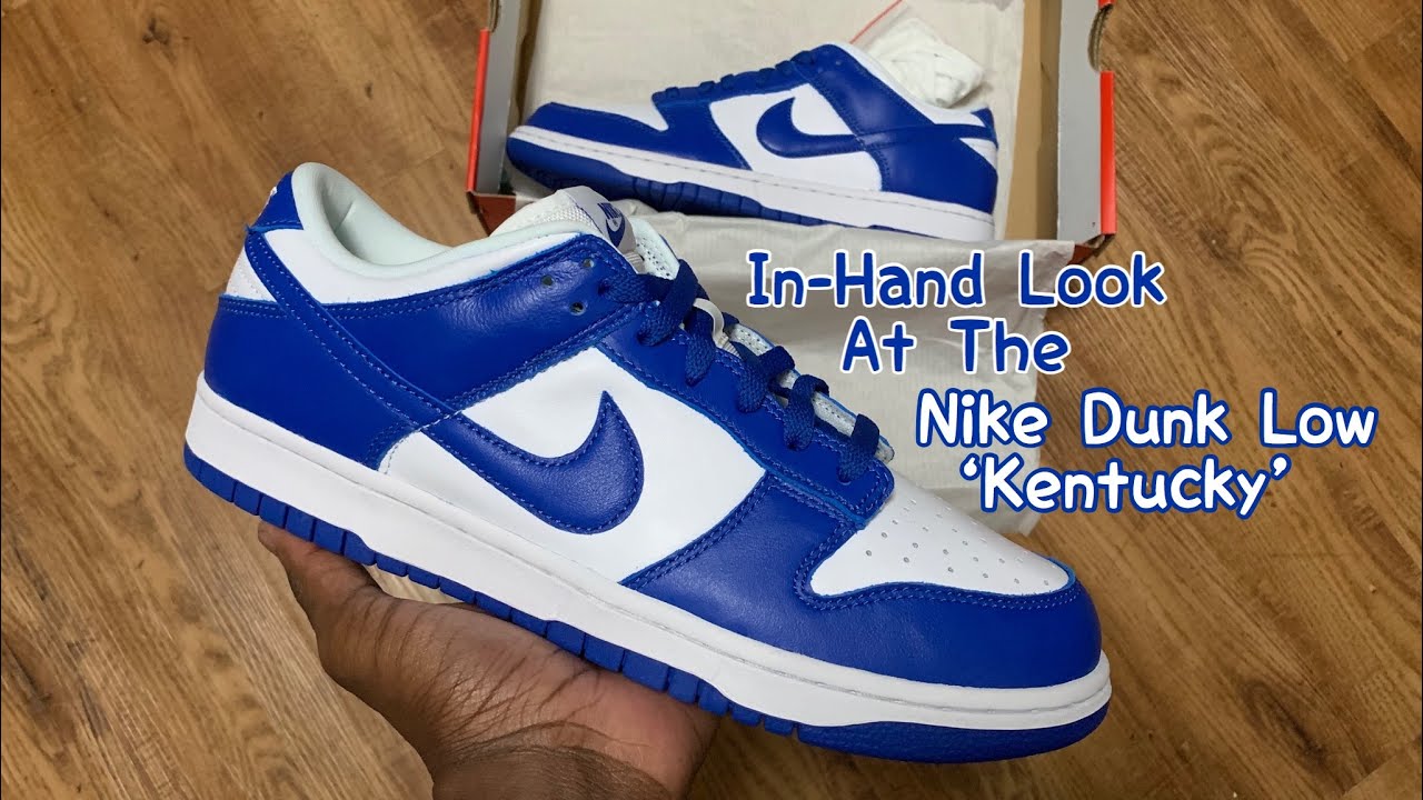 In-Hand Look At The Nike Dunk Low 'Kentucky' - YouTube
