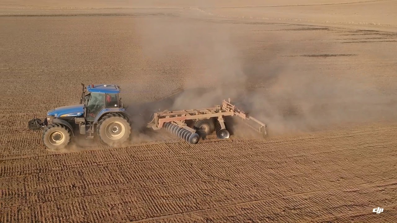 New Holland TM 115 & TM155 - YouTube