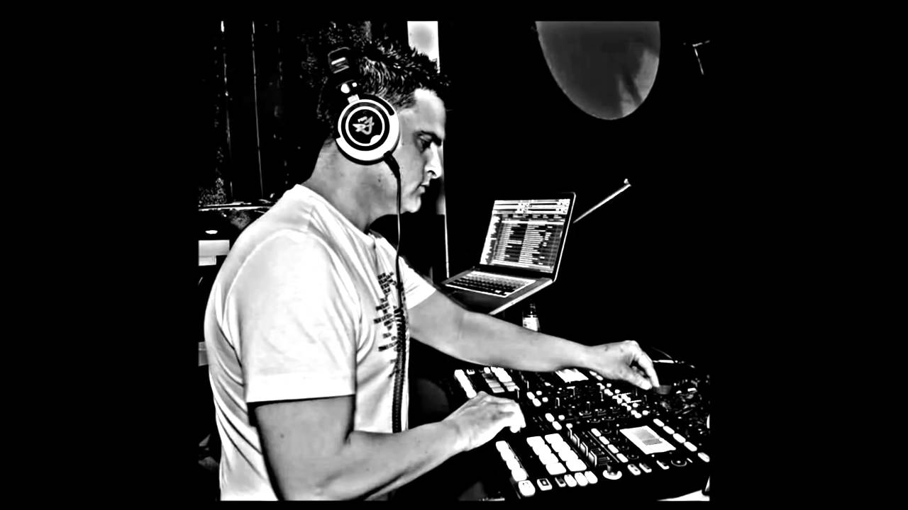 Cosculluela Ft Nicky Jam Te Busco Extended Dj Javi Max Edit 2015 - YouTube