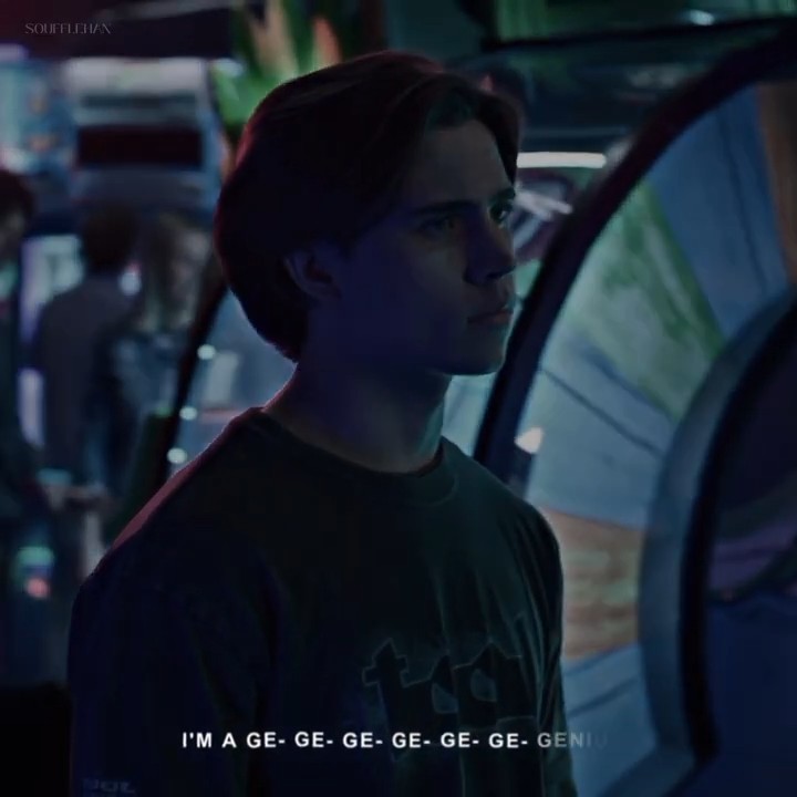 robby keene x zara malik | #cobrakai - YouTube