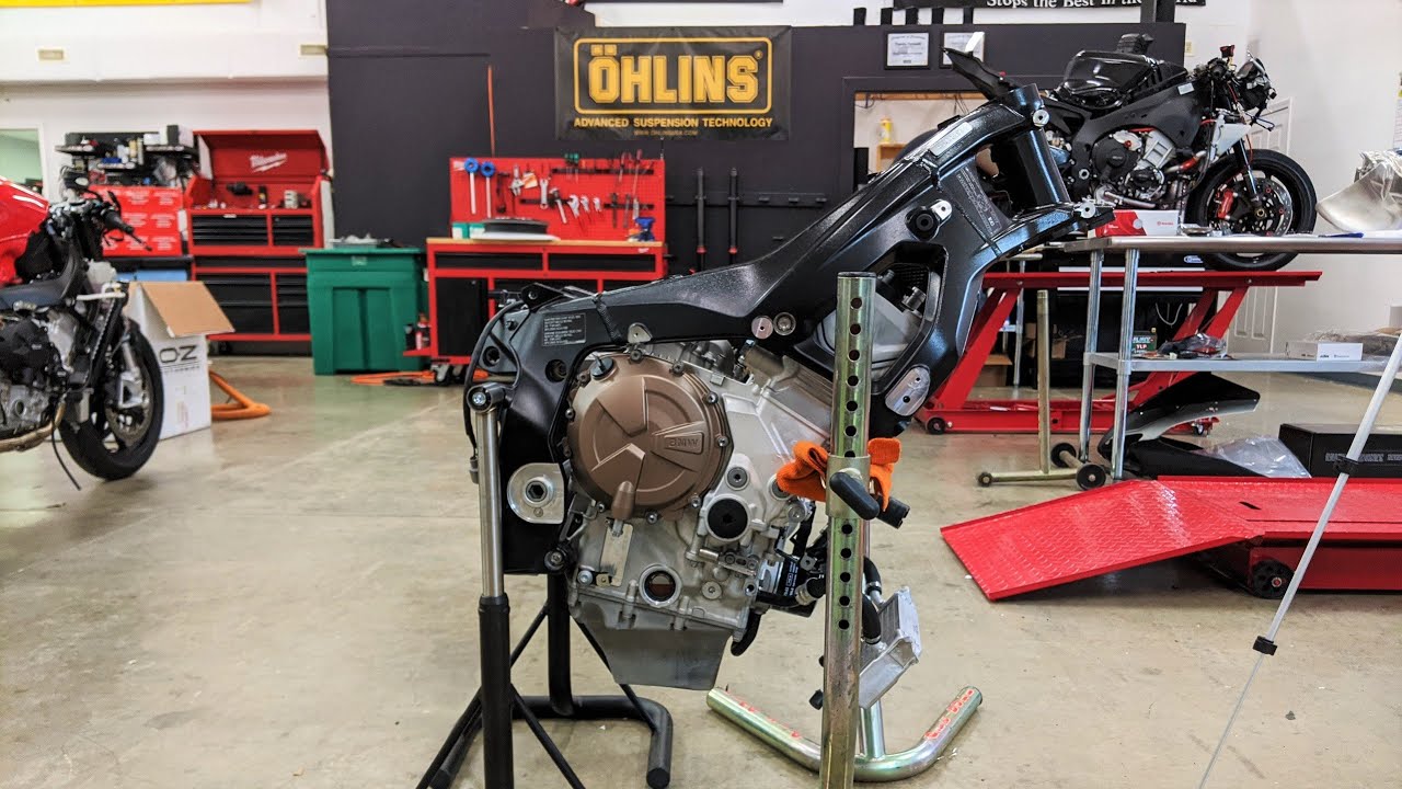 2020 BMW S1000RR M Package Full Teardown in 3 Minutes! Ultimate ...