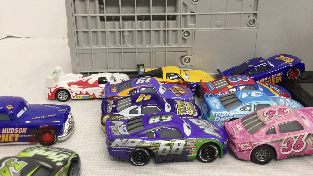 Cars 3 Random Adventures: Gamers - YouTube