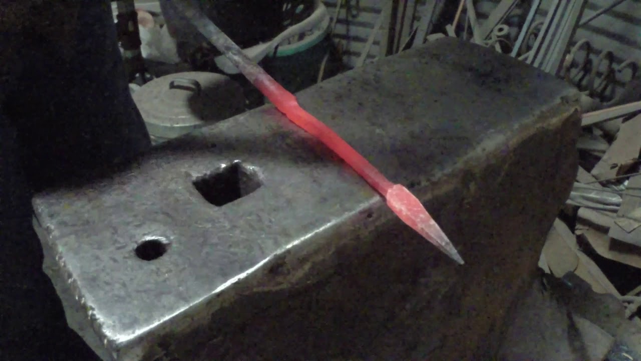 How to Forge a leaf key ring fob - YouTube