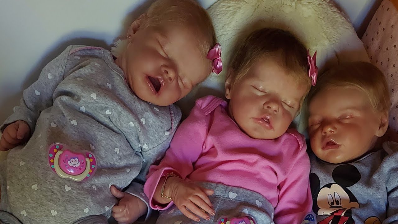 Troca da manhã com os bebês Twins #bebereborn - YouTube
