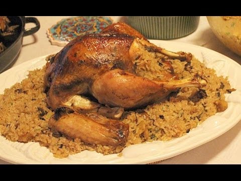 Knuspriges Putenbraten aus dem Ofen mit Bratensoße - Weihnachtsbraten mit Pute Canans Rezepte