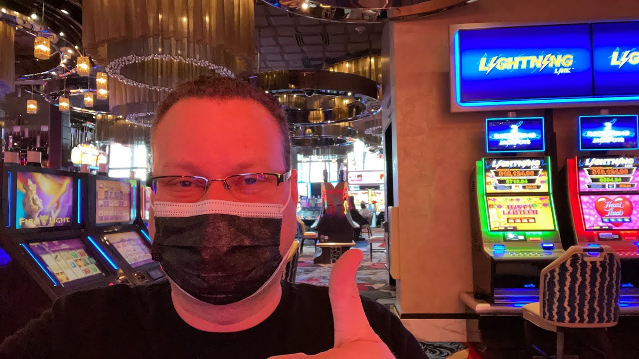 🔴 LIVE IN LAS VEGAS AT THE COSMOPOLITAN LIVE SLOT MACHINE PLAY - YouTube