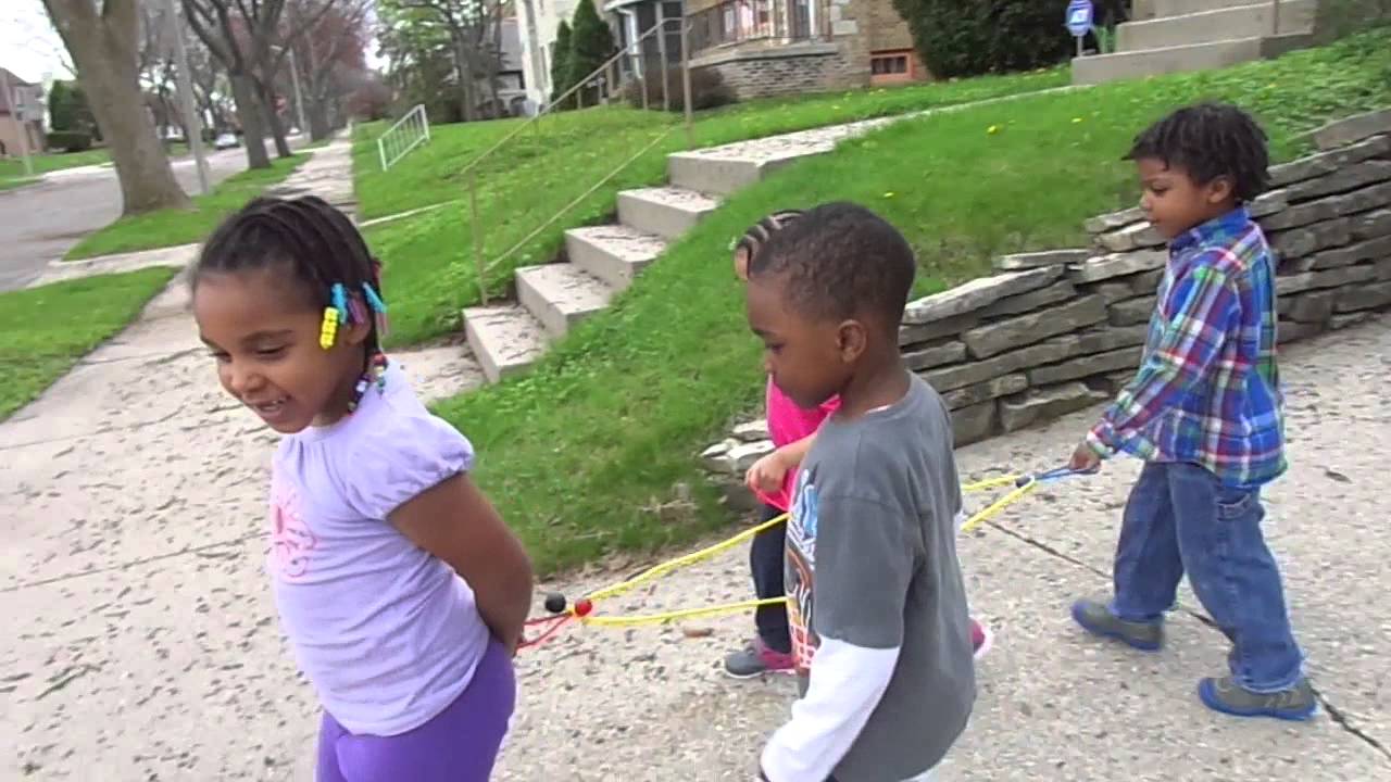 The Original Paroup Loop: Child Safety Walking Rope - YouTube
