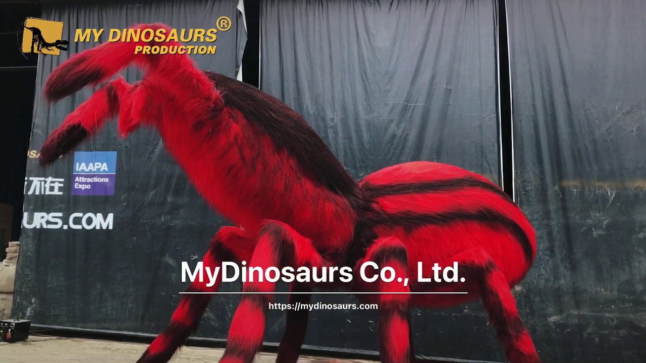 Have You Ever Seen A Giant Spider Injecting Venom? - YouTube