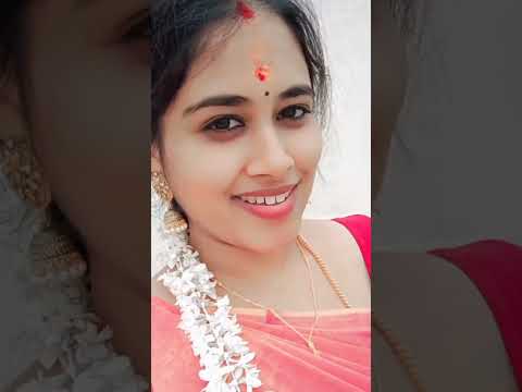 Nandhini tamil beauty aunty reels videos...எப்பவும் யோசனையமுட்டுற உன் சிரிப்புகுத்தி சாய்க்குதே...