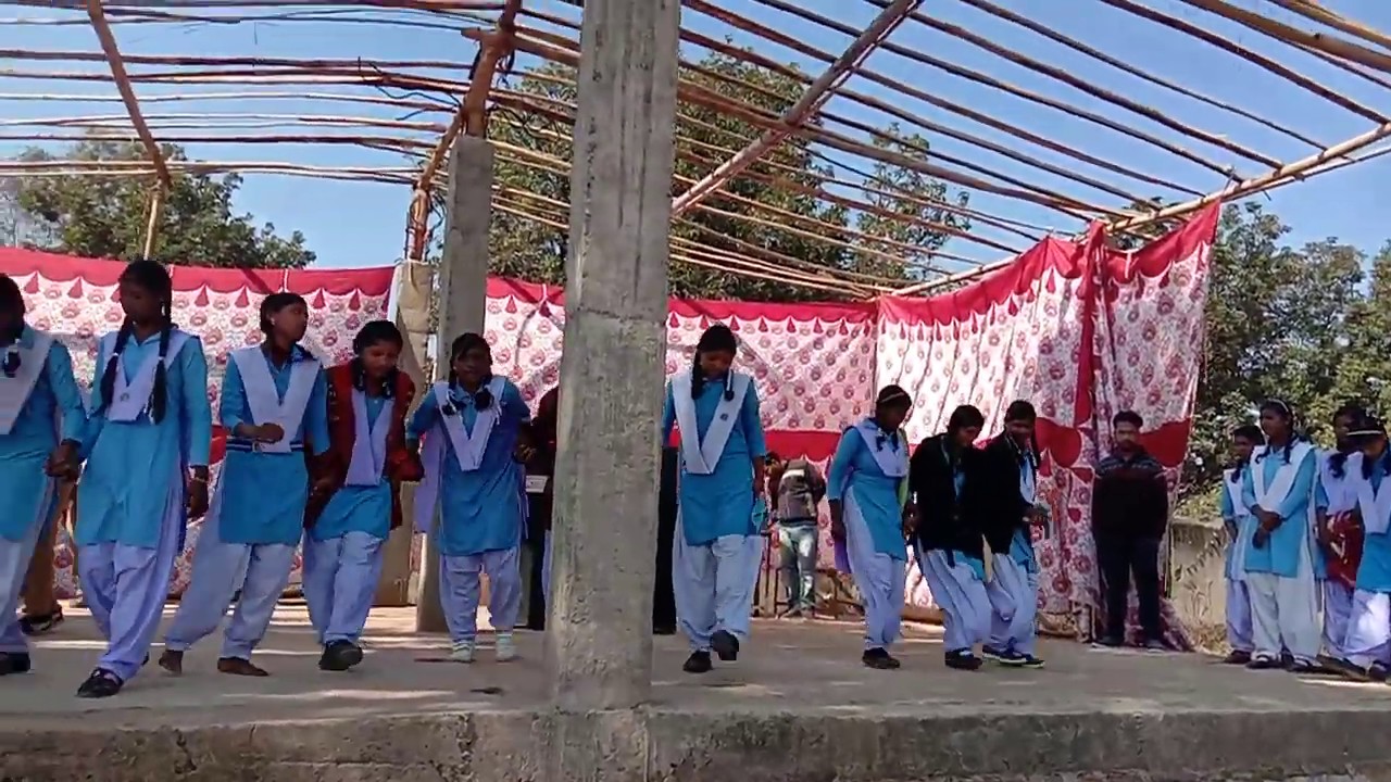 Tor Yad Me Hai Moke Jina//Nagpuri Chain Dance High School Bagda 2020 ...