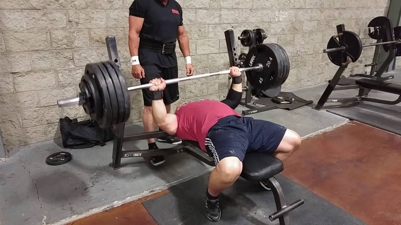 465 lbs bench press for 3 reps raw - YouTube