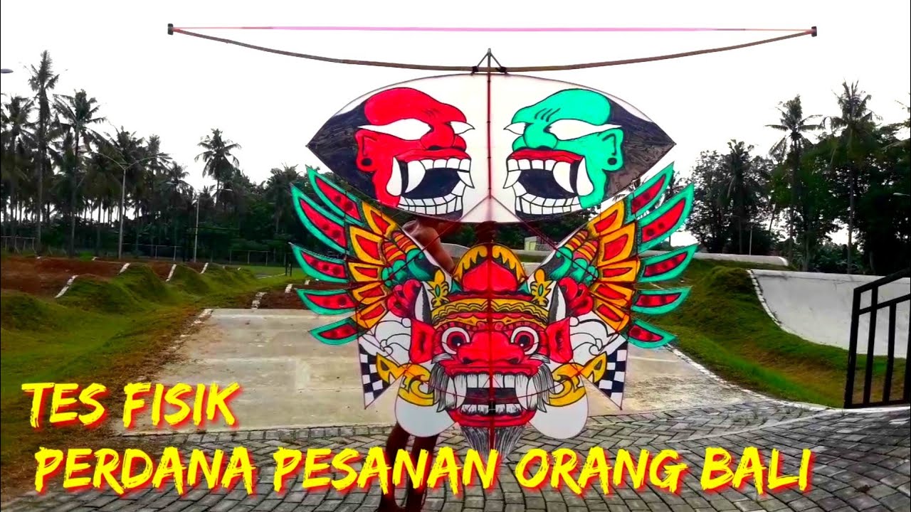 SETTING PENERBANGAN PERDANA LAYANGAN GAPANGAN MOTIF BARONG KEMIREN ...