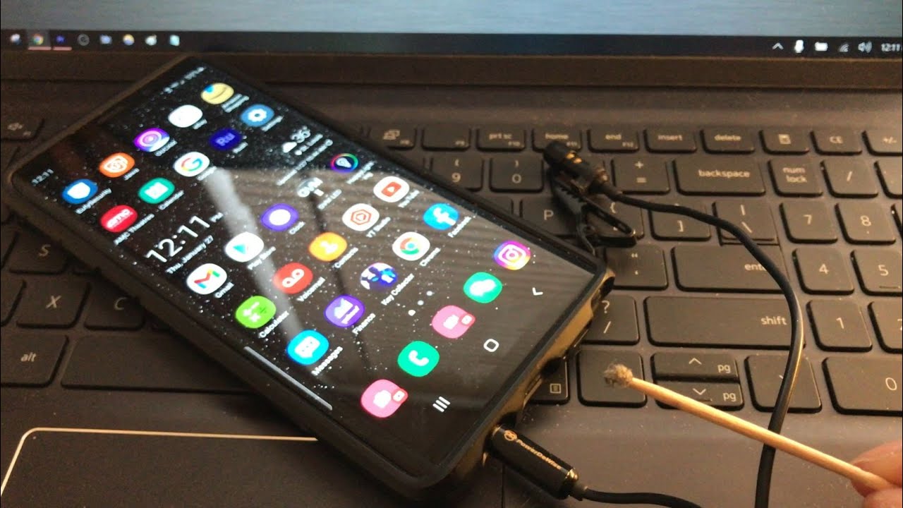Samsung Galaxy Phone Audio Headphone Jack Not Working | How To Clean ...