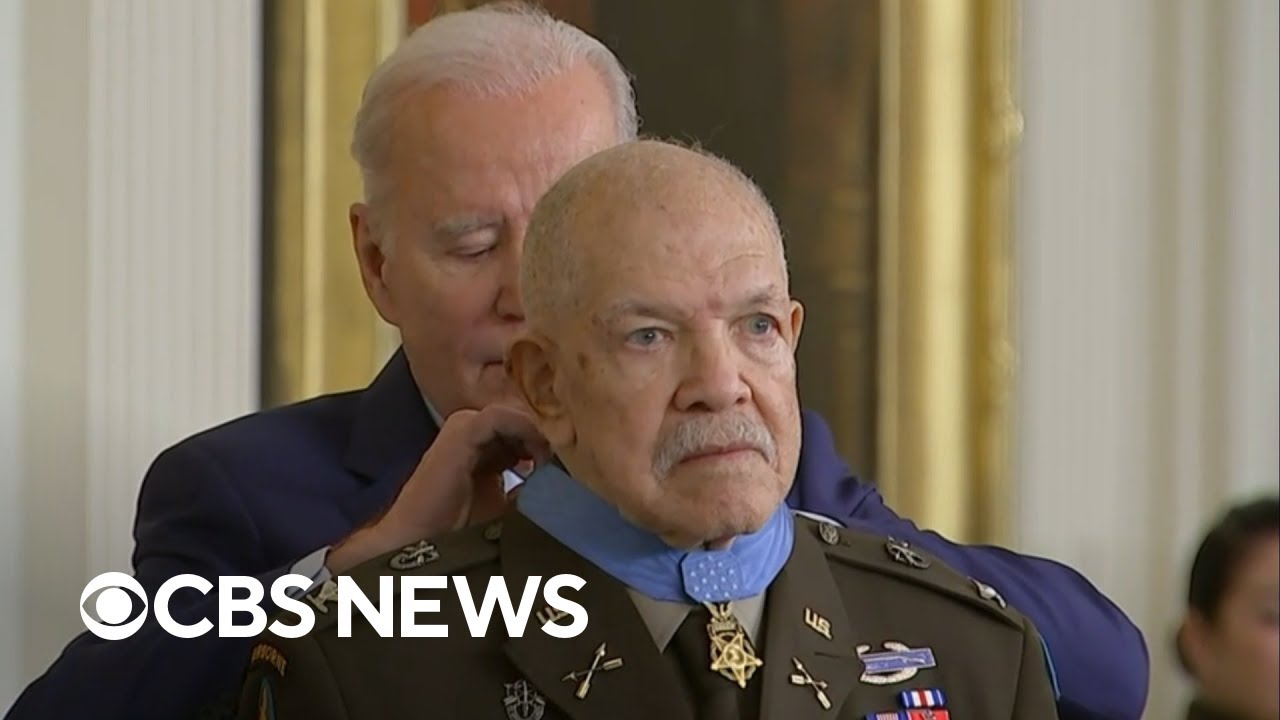 Biden awards Medal of Honor to retired Col. Paris Davis - YouTube