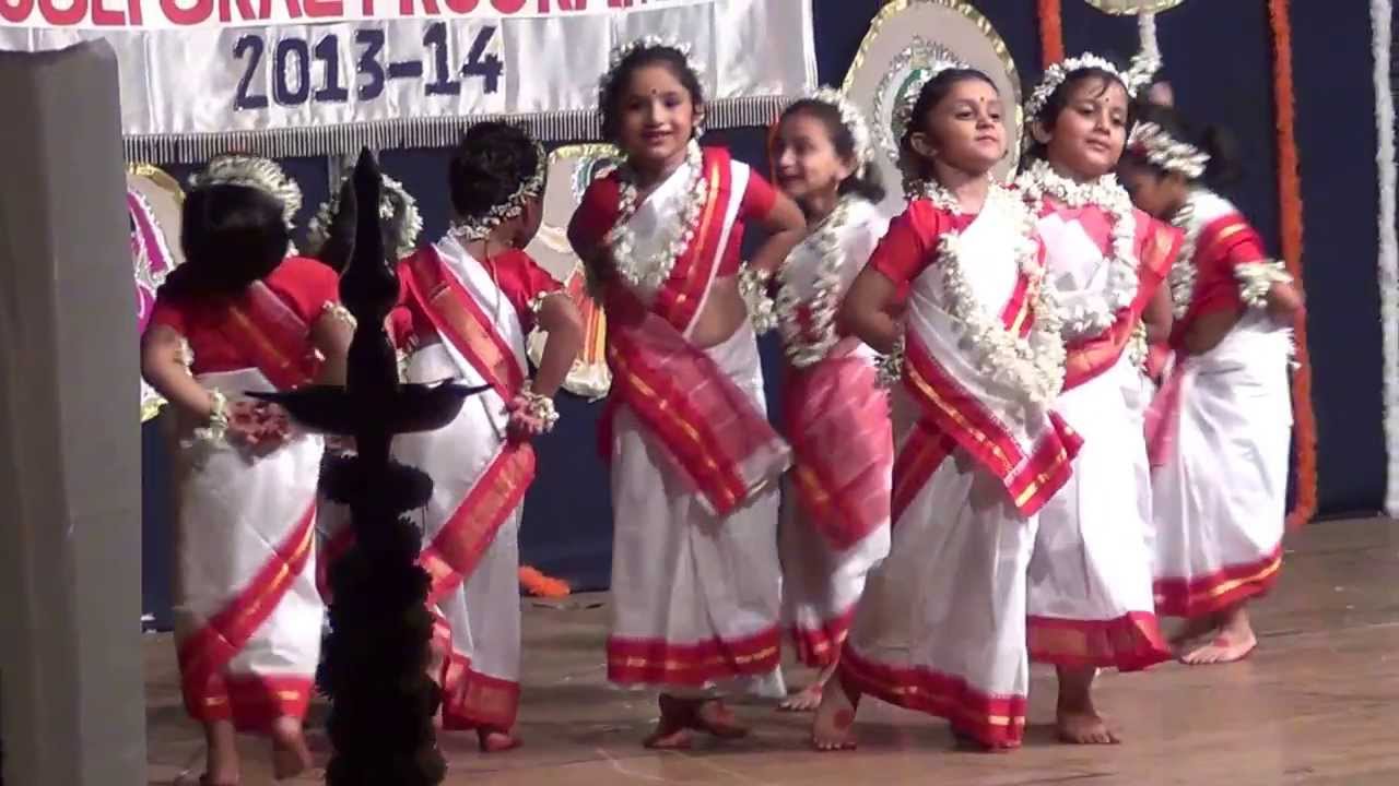 Ananya's Bengali Dance Performance 24 Oct 2013 - YouTube