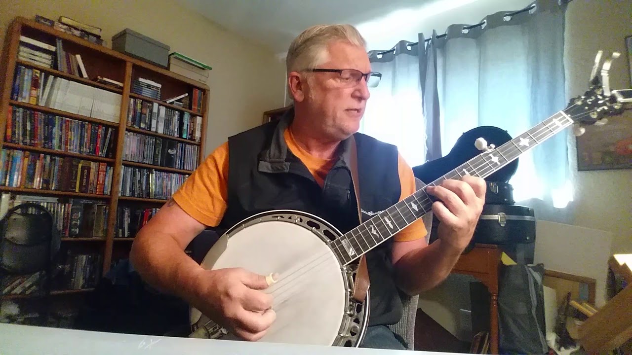 Blue Moon of Kentucky Banjo - YouTube